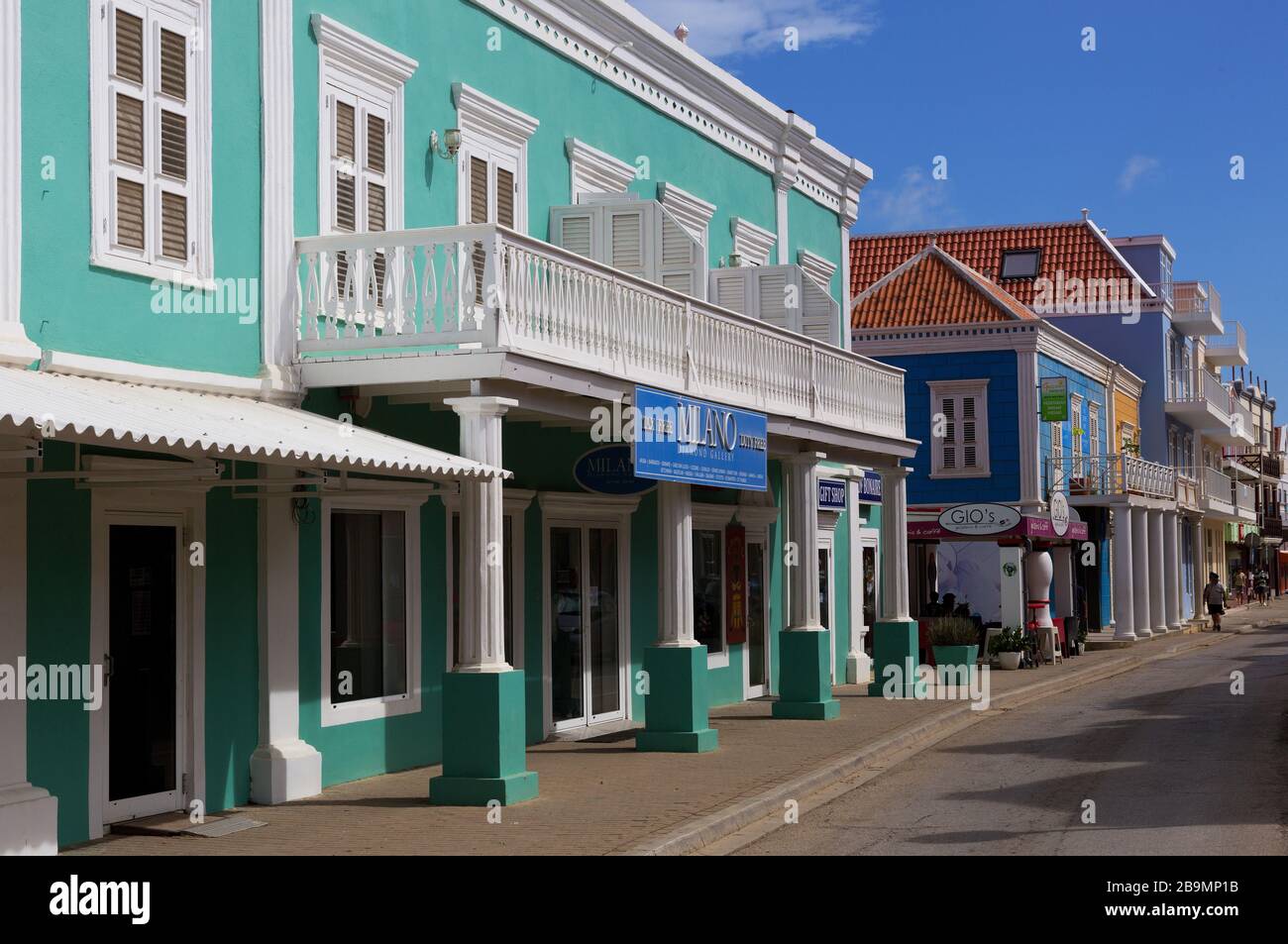 Colorful shops in Kralendijk, Bonaire, Caribbean Stock Photo - Alamy