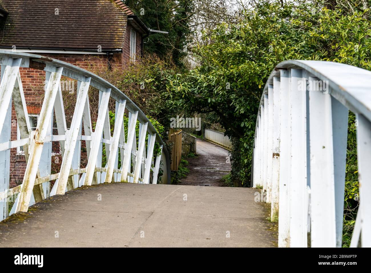 Little Wittenham Bridge crossing the River Thames at Day's Lock ...