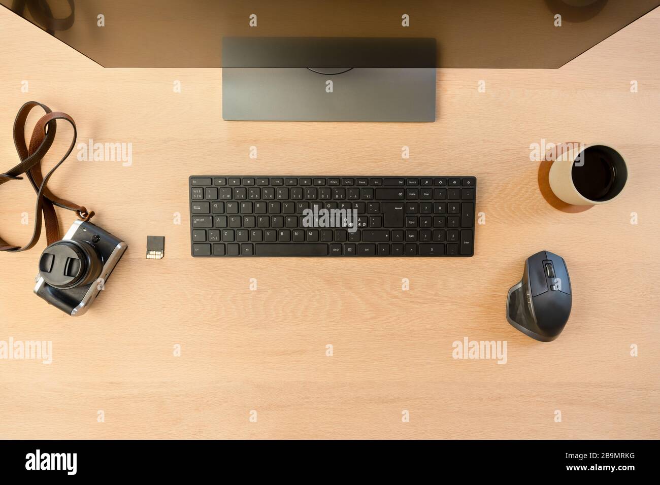 Overhead monitor hi-res stock photography and images - Alamy