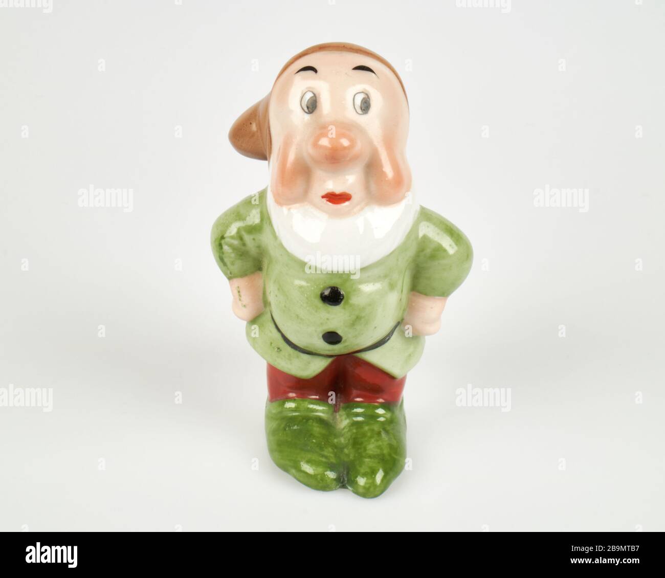 Vintage Walt Disney porcelain Snow White dwarf tooth brush holder Stock ...