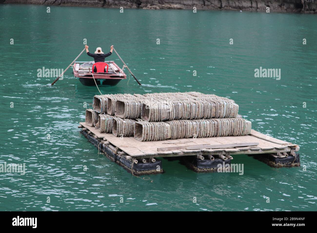 Towing a small boat hi-res stock photography and images - Alamy