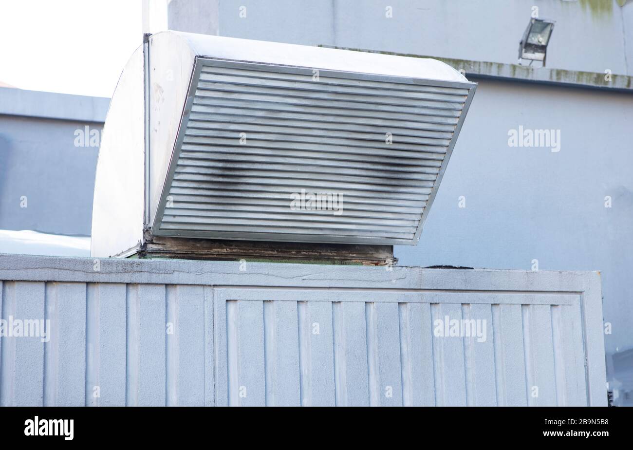 Ventilation opening of an air conditioning system Stock Photo - Alamy