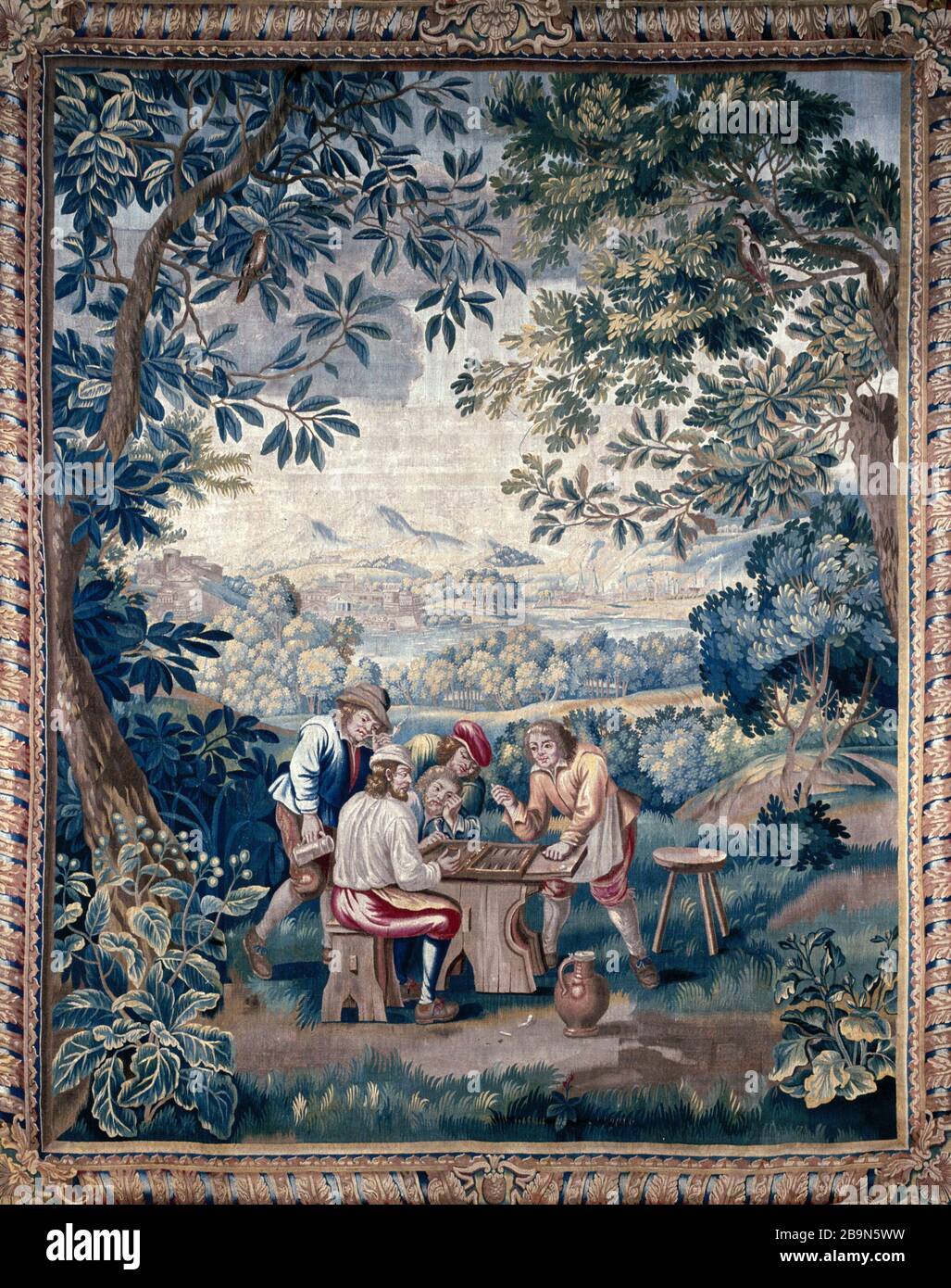 Table tric trac hi-res stock photography and images - Alamy