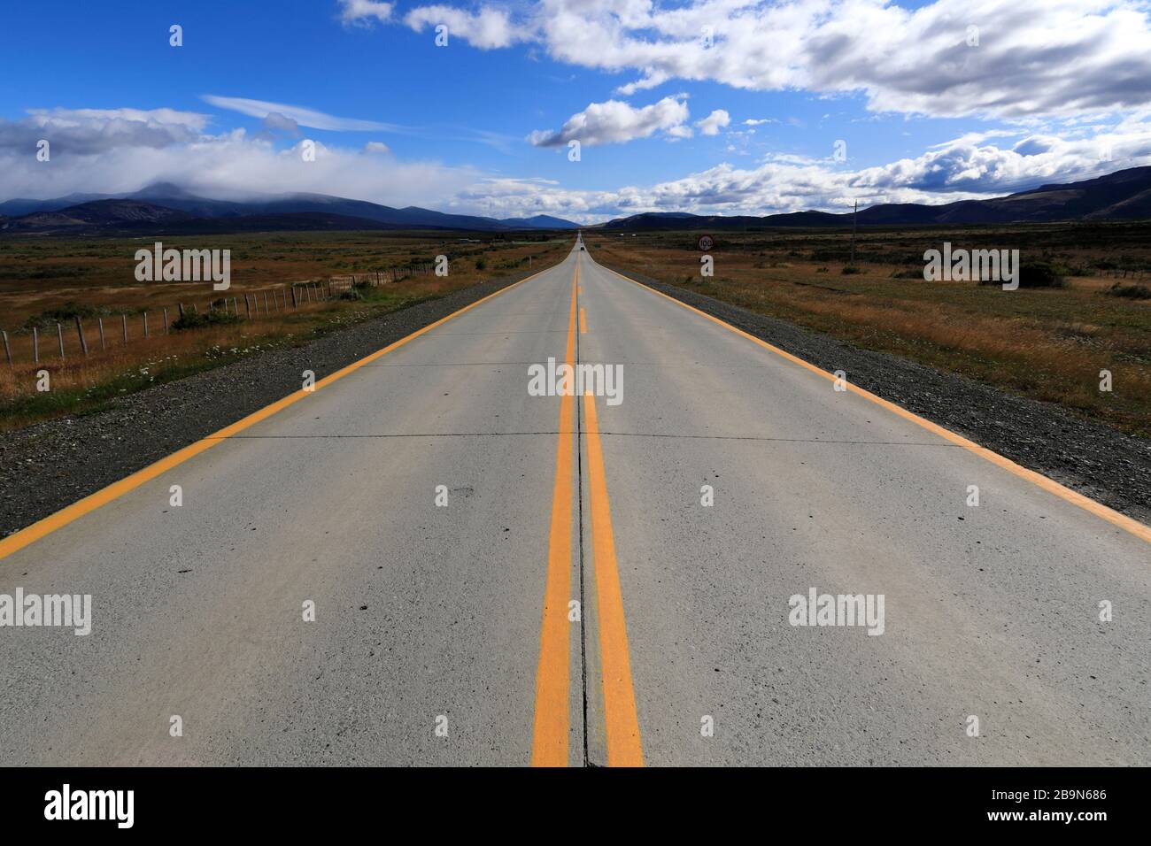 Tarmac road patagonia hi-res stock photography and images - Alamy