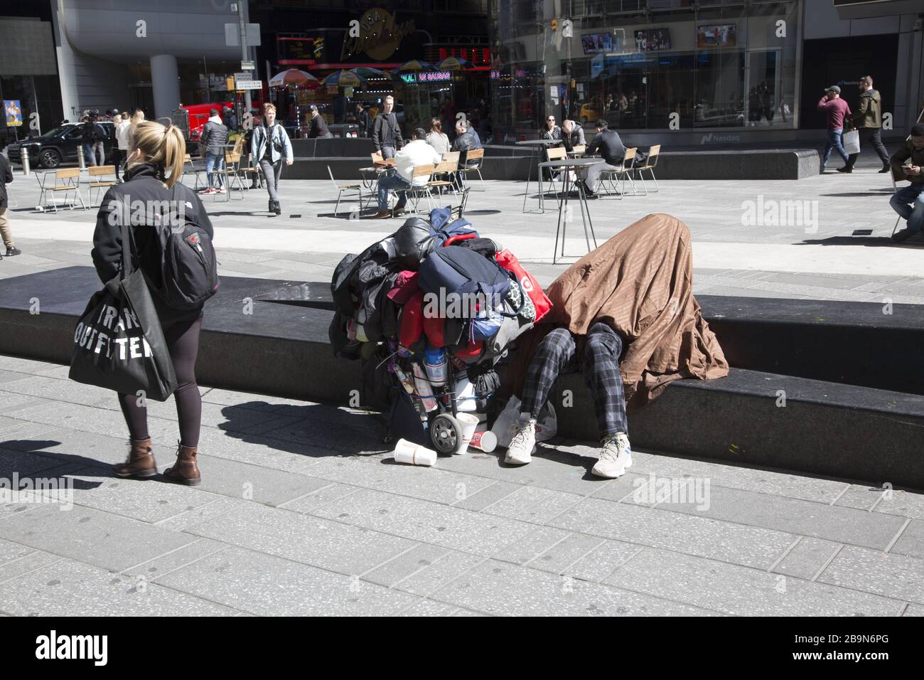 Times square during lockdown covid hi-res stock photography and images ...