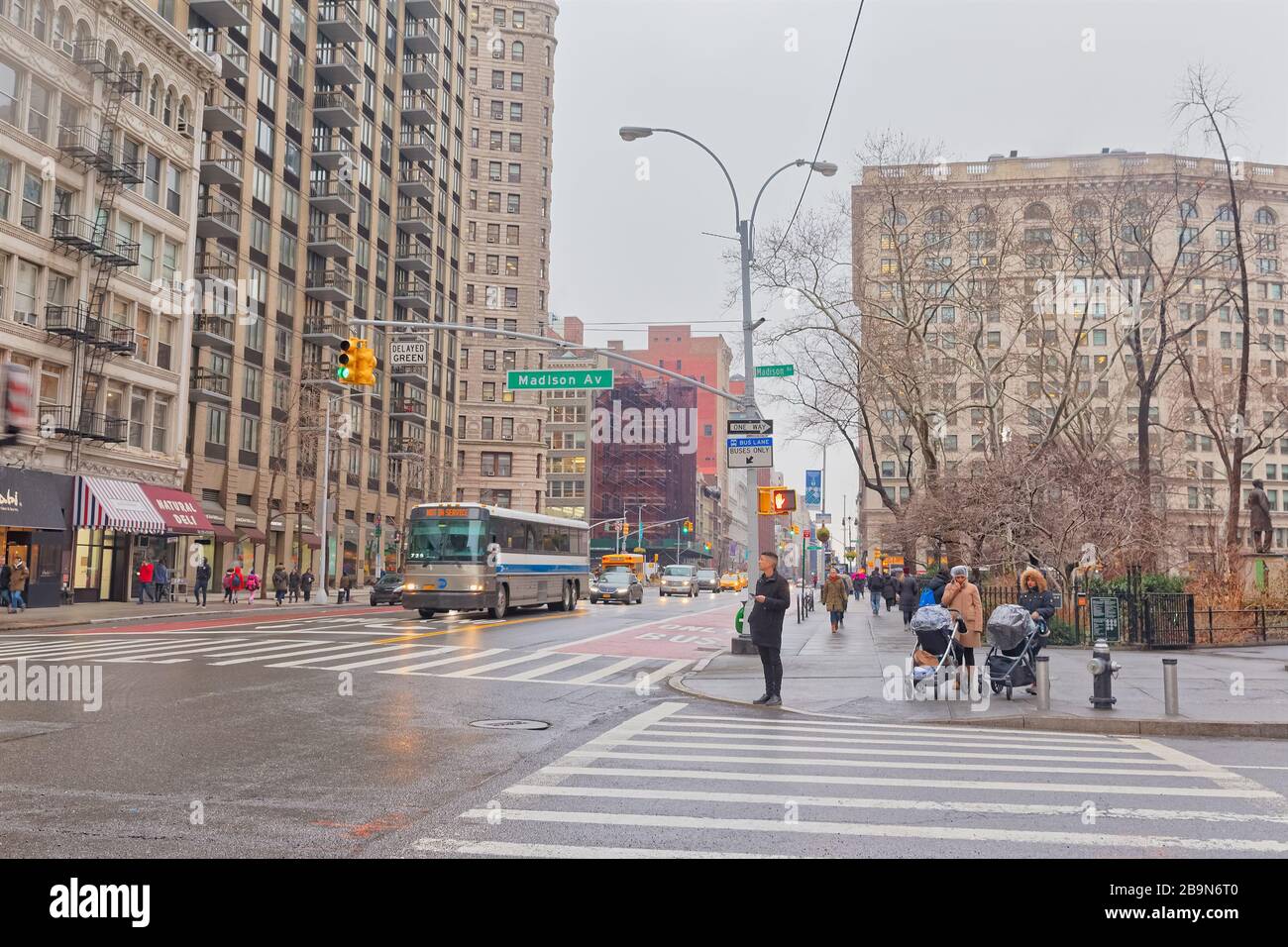 Intersection allowing hi-res stock photography and images - Alamy
