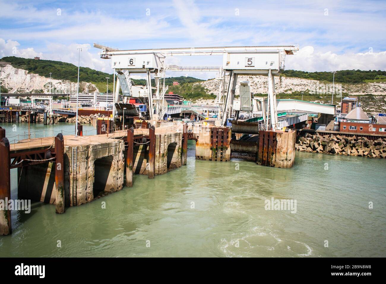 Harbor of Dover, boarding path Stock Photo - Alamy