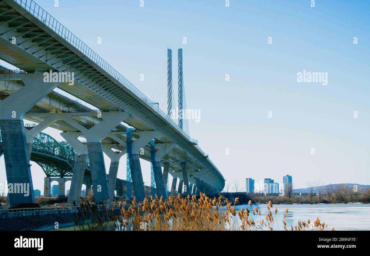 Montreal, Quebec, March 22 - The new bridge Samuel de Champlain and the ...