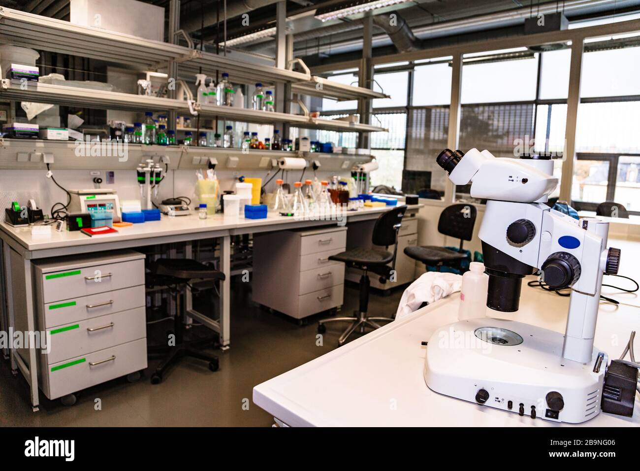 Equipment in empty laboratory prepared for work Stock Photo - Alamy