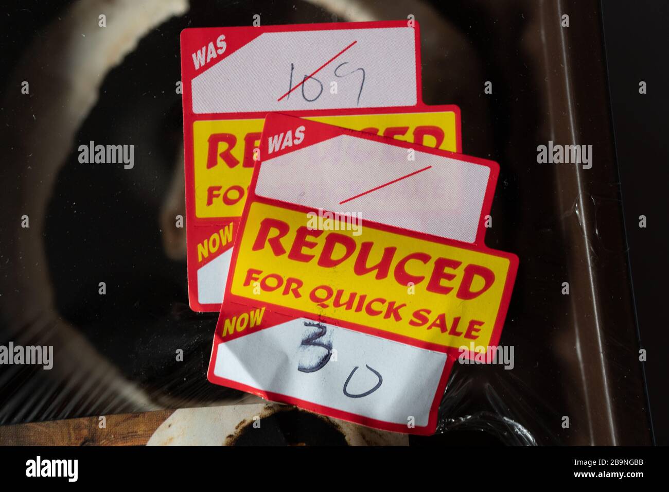 Short dated hi-res stock photography and images - Alamy