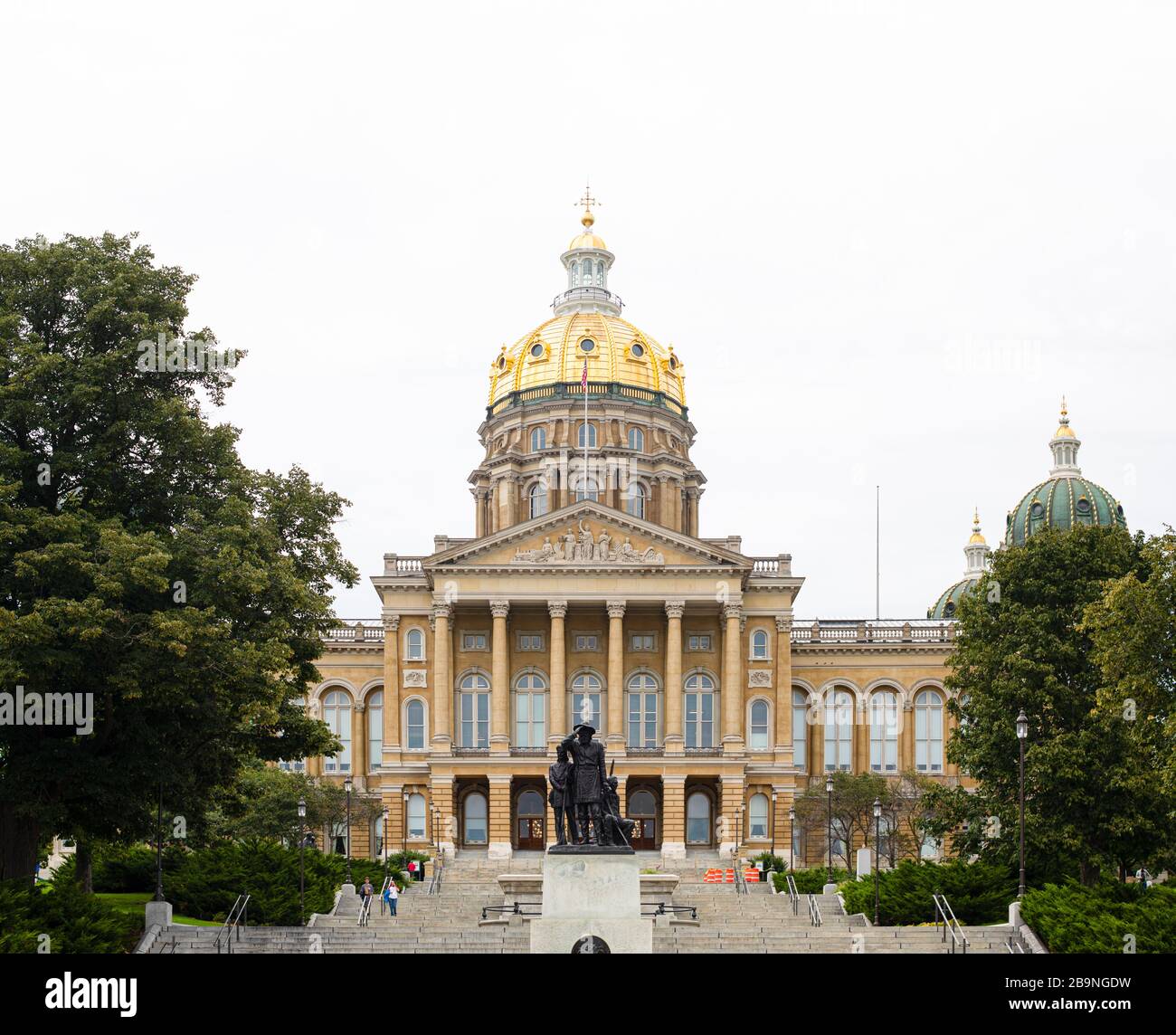 Des Moines, Iowa, USA - August 31, 2019: The Iowa State Capitol with ...