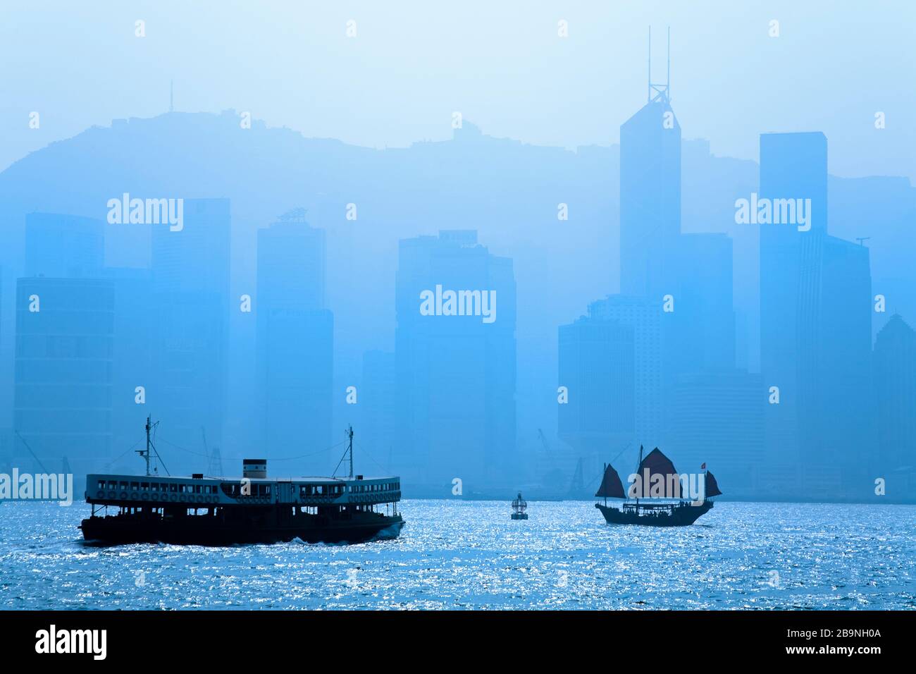 Star ferry chinese junk hi-res stock photography and images - Alamy