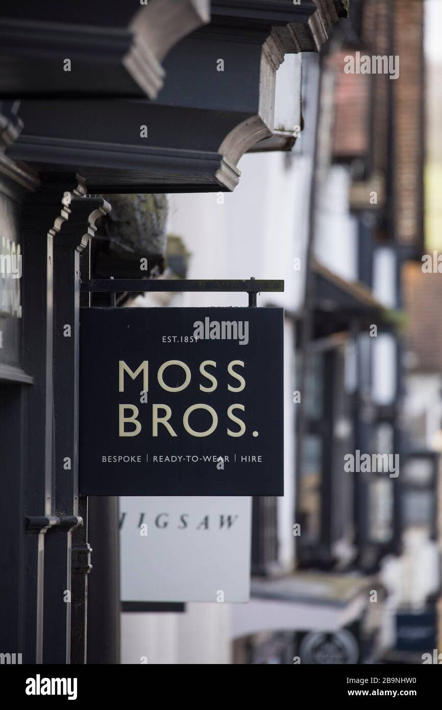 Moss brothers hi-res stock photography and images - Alamy