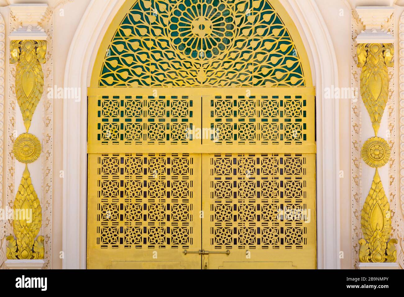 Door in Maha Wizaya Pagoda,Yangon (Rangoon),Myanmar (Burma),Asia Stock ...