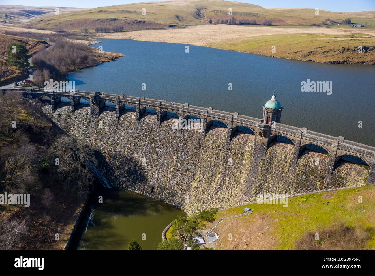 Elan valley viaduct hi-res stock photography and images - Alamy