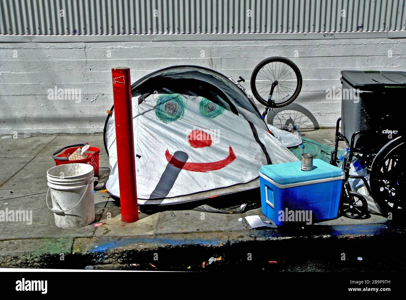 Homeless encampment hi-res stock photography and images - Alamy