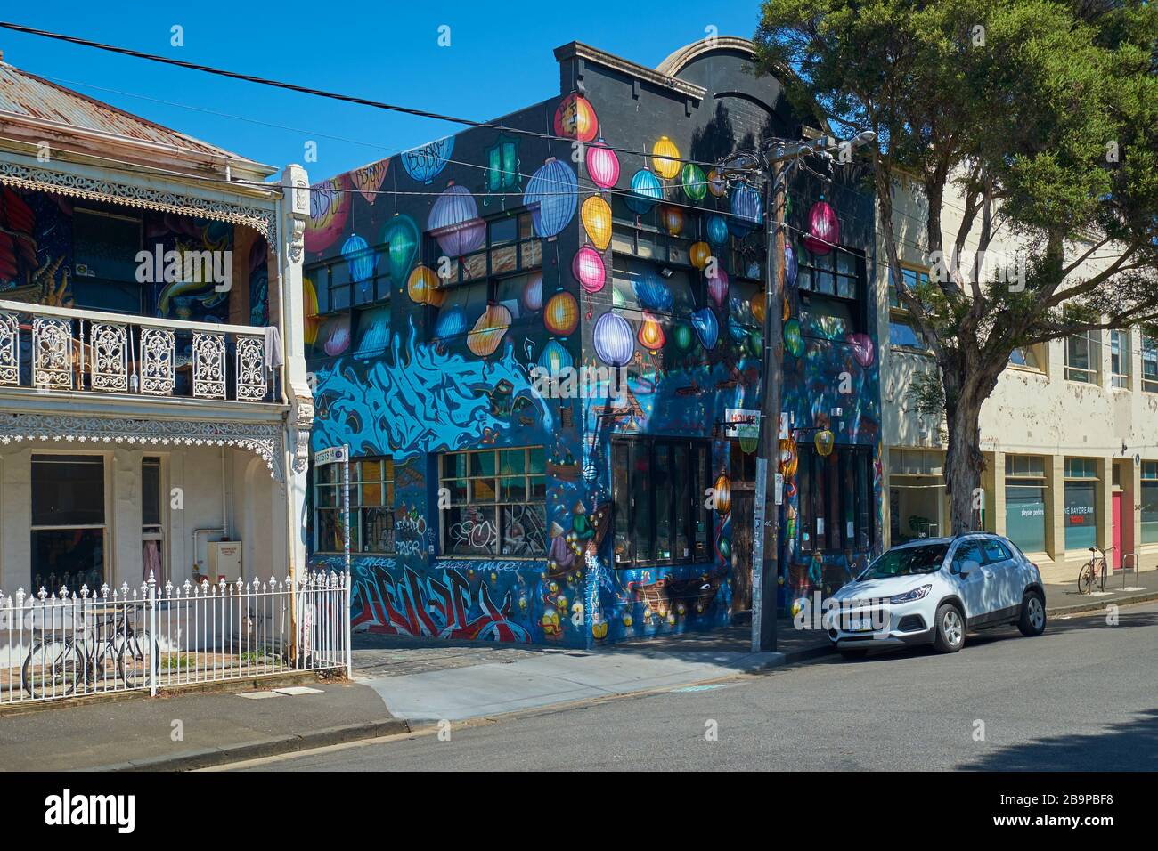 Artists lane hi-res stock photography and images - Alamy