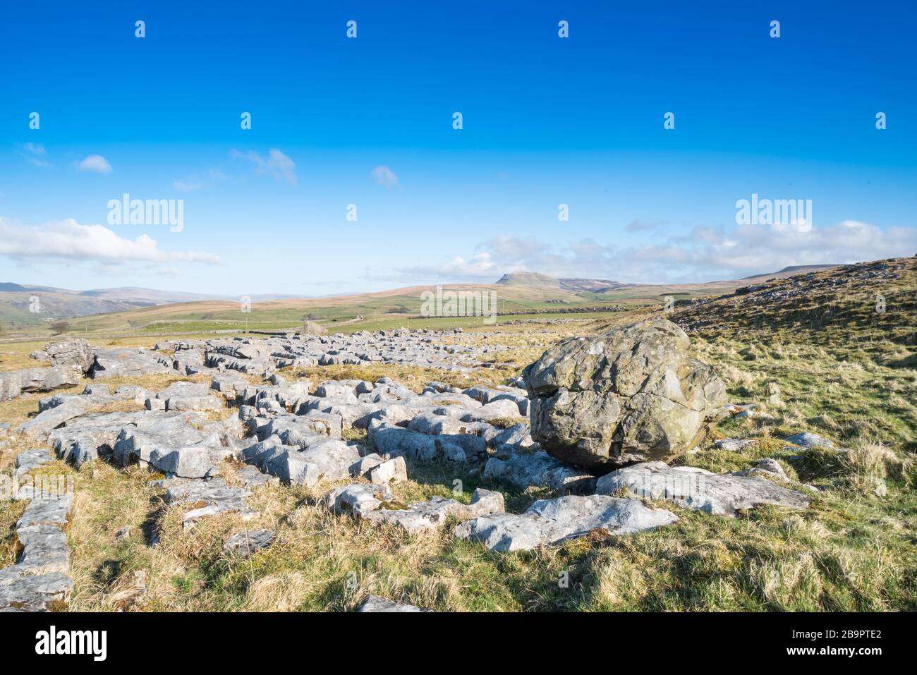 Winskill stones north yorkshire hi-res stock photography and images - Alamy