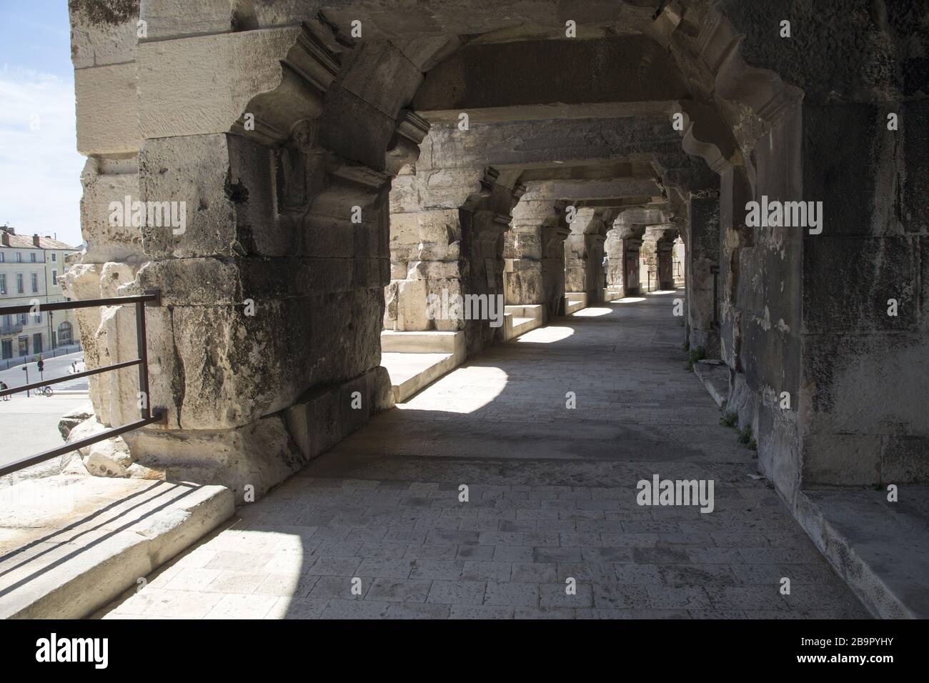 Roman amphitheater in the old town of Nimes in France Stock Photo - Alamy