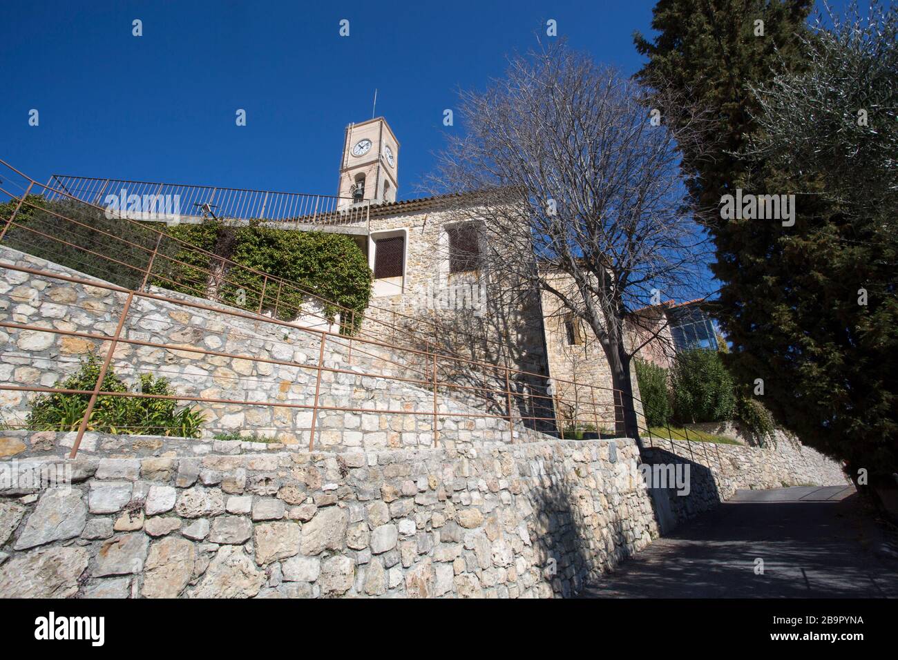 The beautiful village of Opio on the French riviera Stock Photo - Alamy