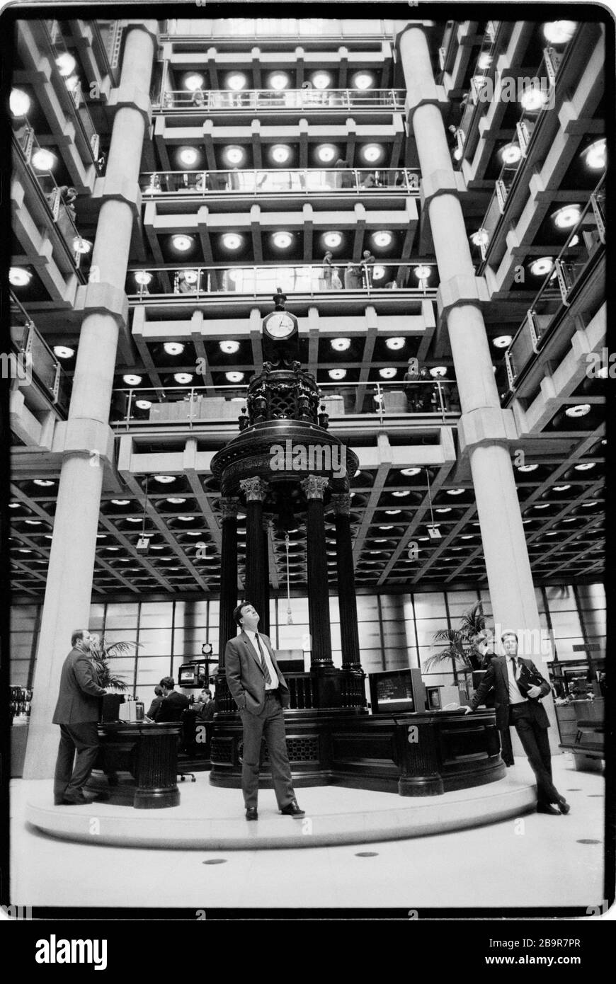 Lloyds of london lutine bell Black and White Stock Photos & Images - Alamy