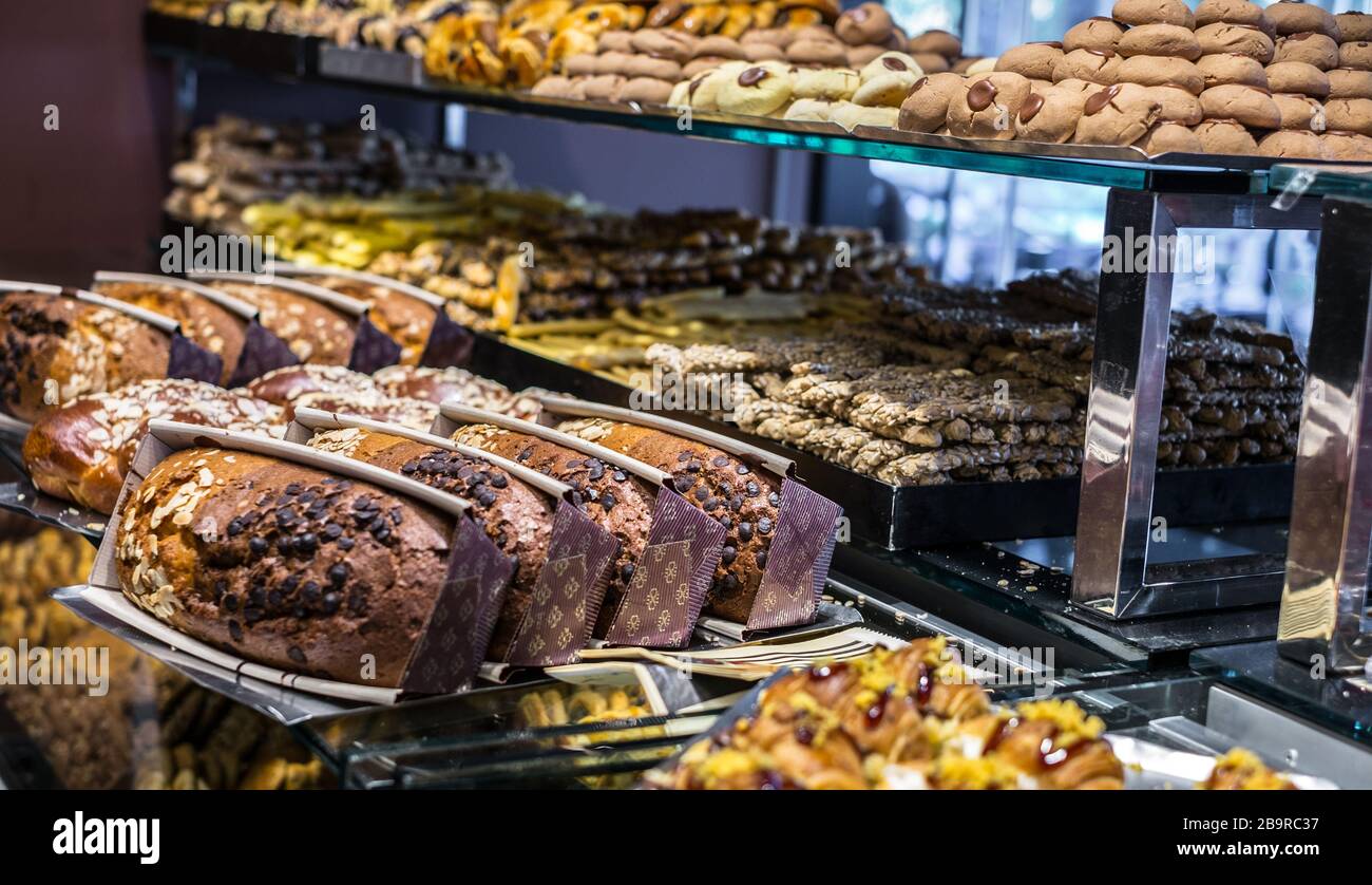 plates with assorted cakes Stock Photo - Alamy