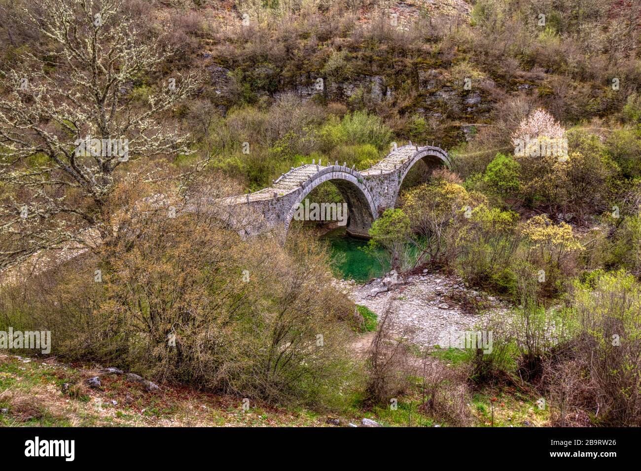 Three arch bridge hi-res stock photography and images - Alamy
