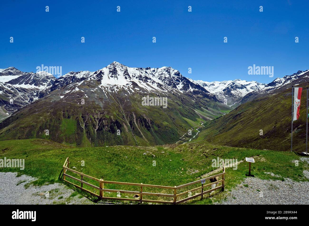 Austria, Tirol, Pitztaler glacier in Austrian alps and Tyrolean flag ...