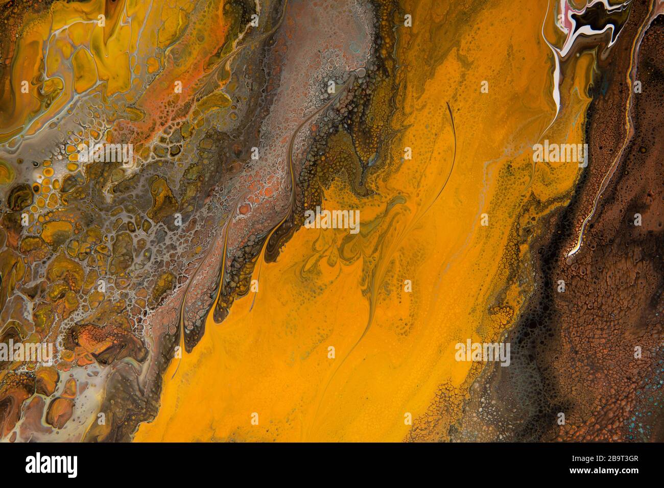 Gold powder ink hi-res stock photography and images - Alamy