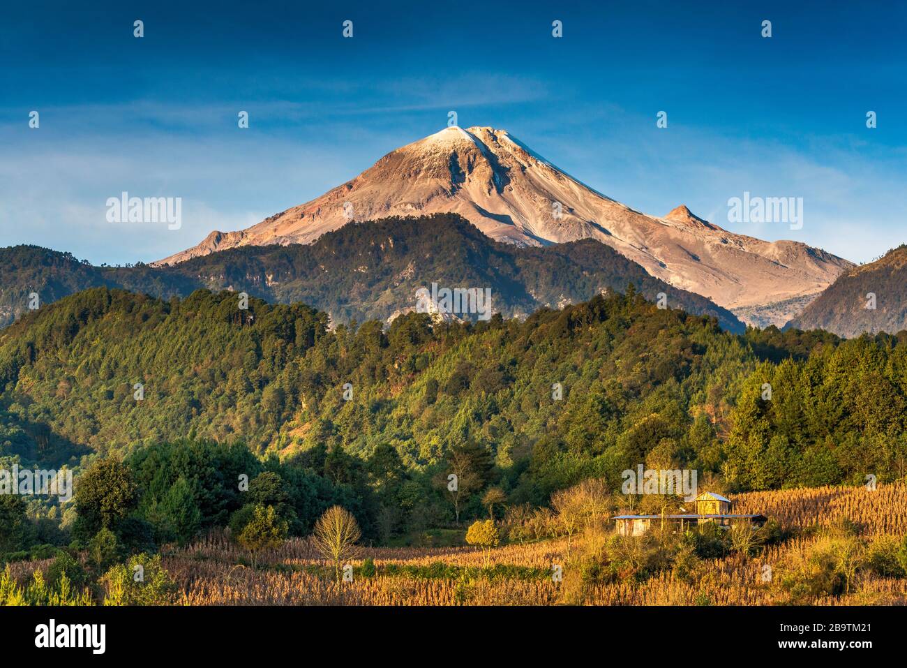 Pico de Orizaba, volcano, view from road near Coscomatepec, Veracruz ...
