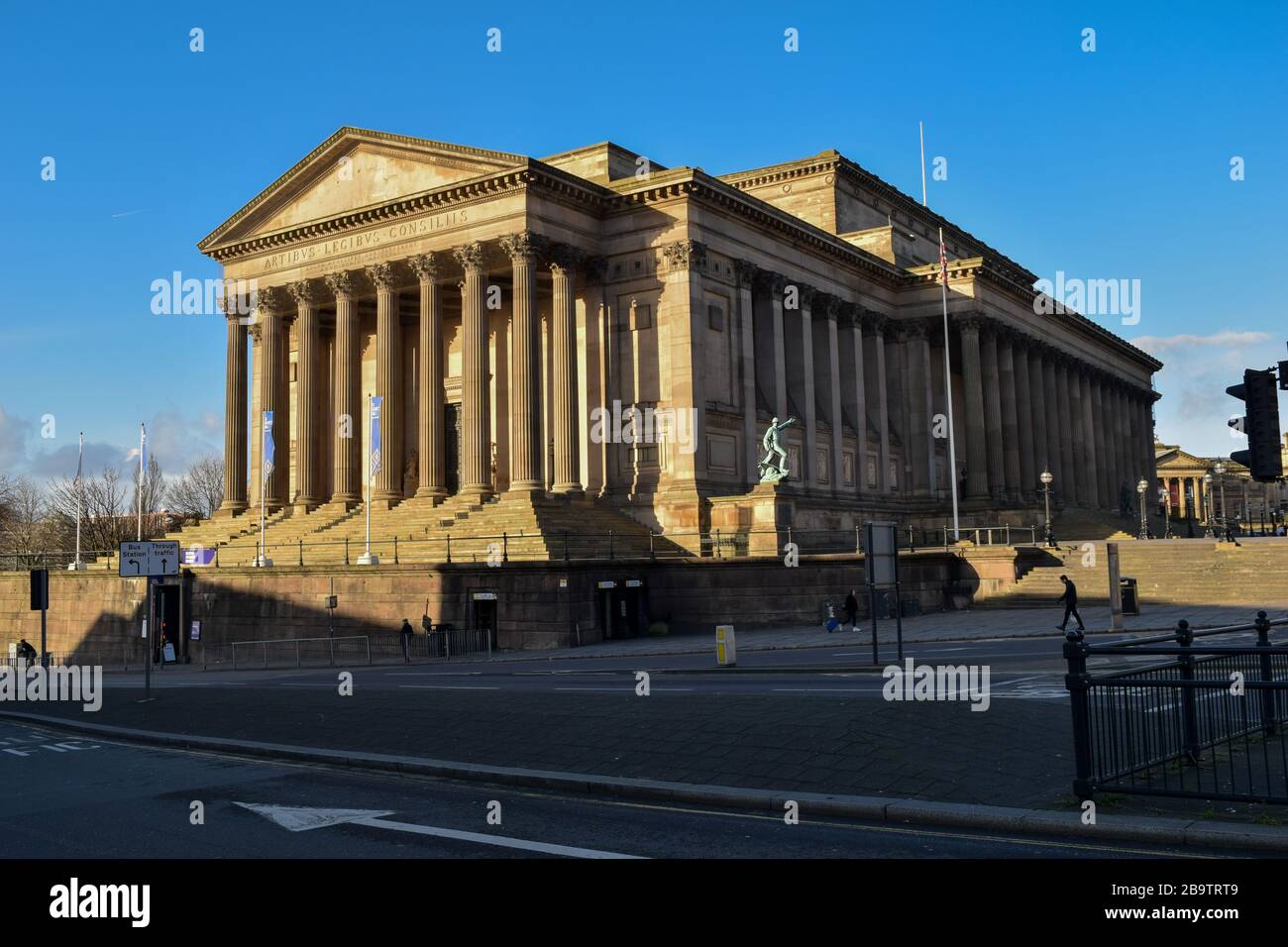 South portico st georges hall liverpool hi-res stock photography and ...