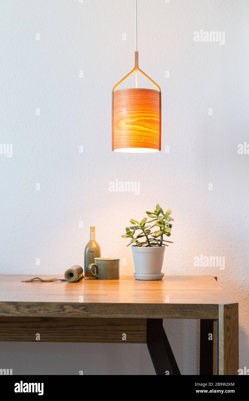 Retro turn table hi-res stock photography and images - Alamy