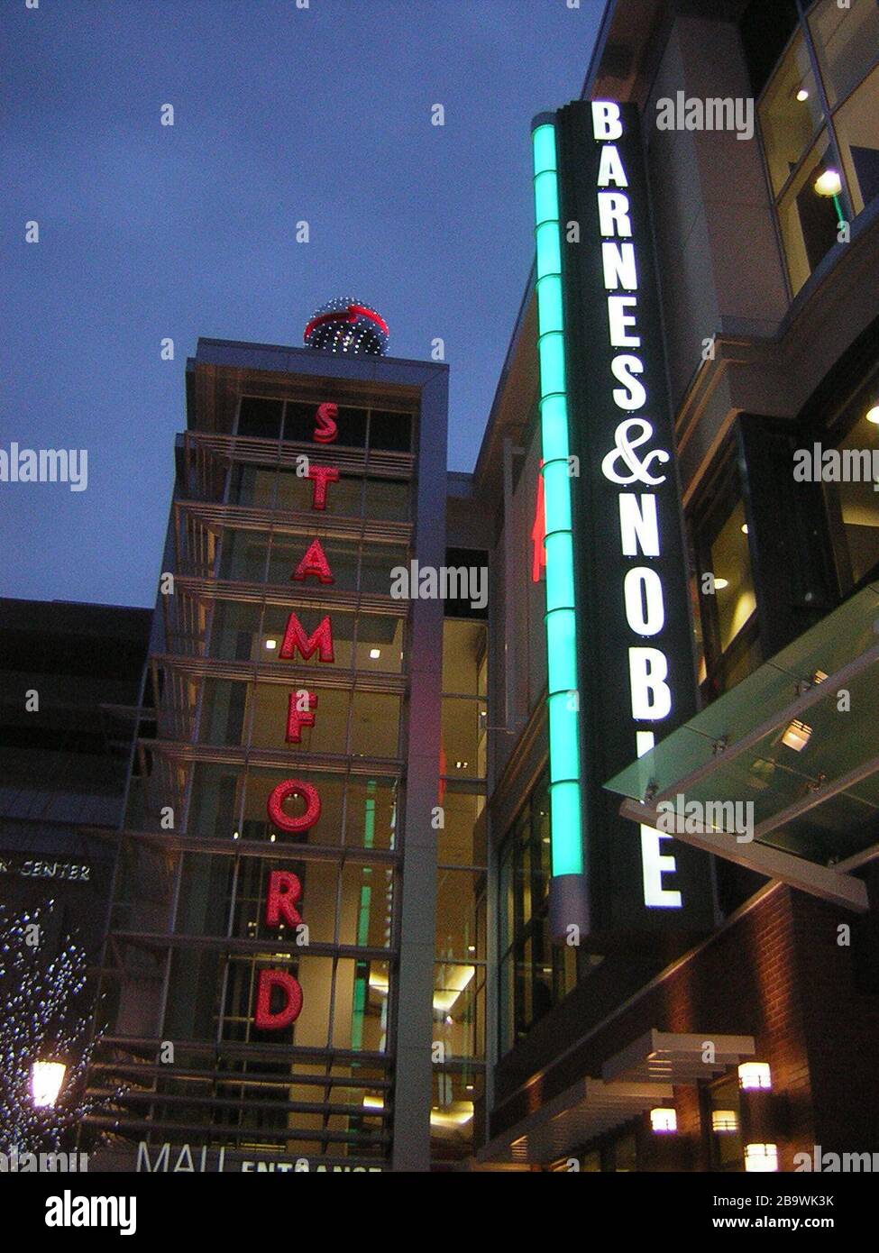 Stamford town center hi-res stock photography and images - Alamy