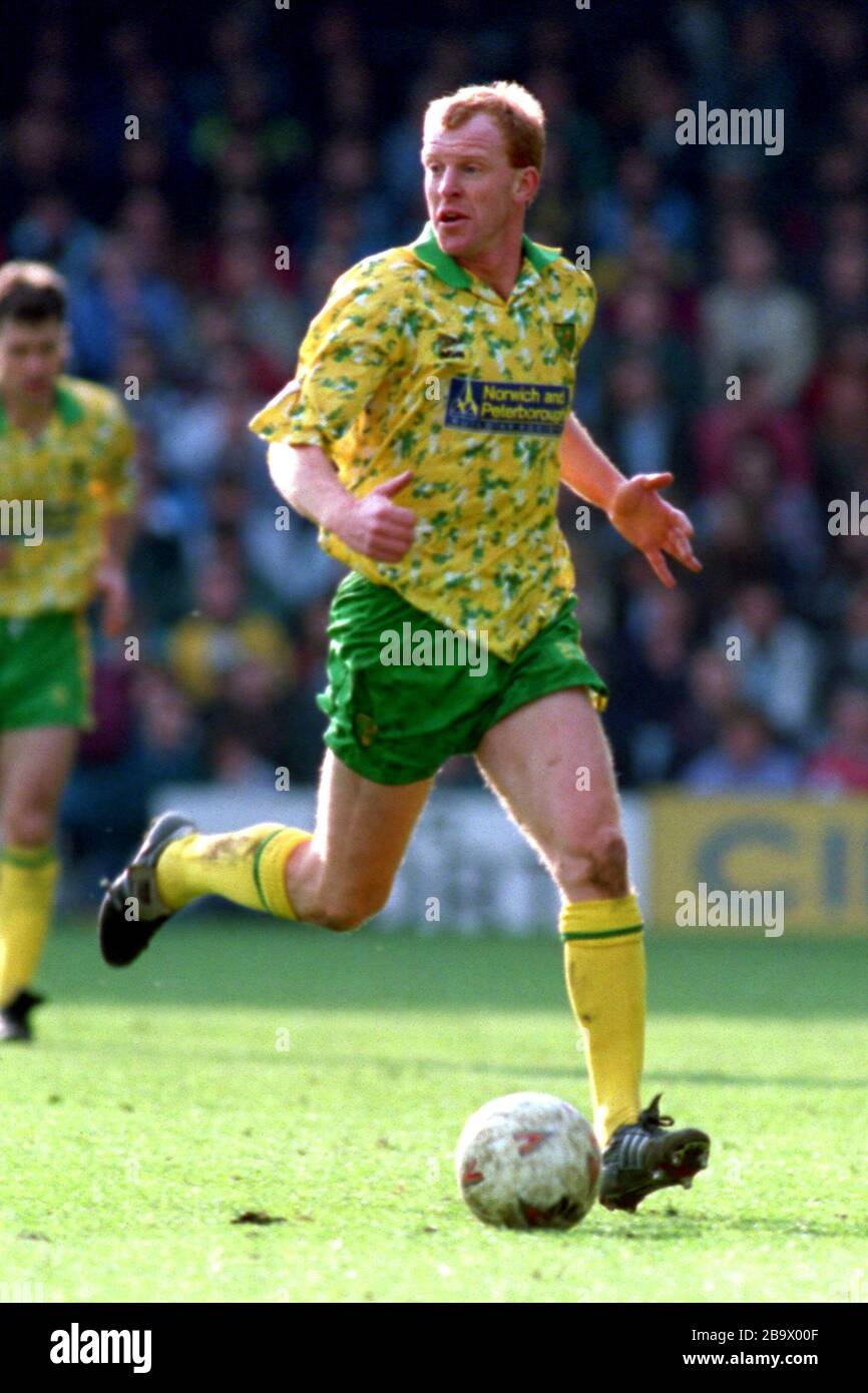 Sport football gary megson hi-res stock photography and images - Alamy