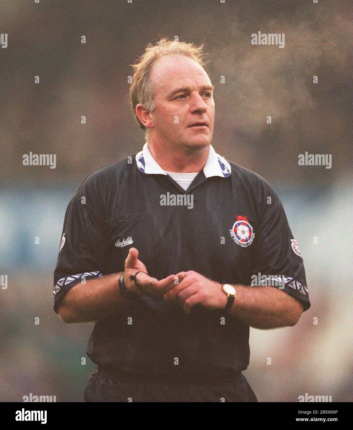 ROBBIE HART, REFEREE Stock Photo - Alamy