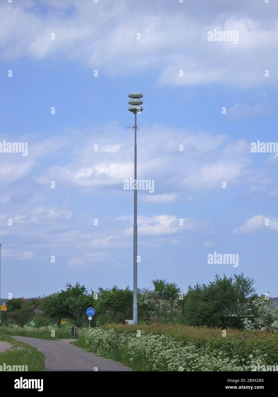 Bert the alert hi-res stock photography and images - Alamy