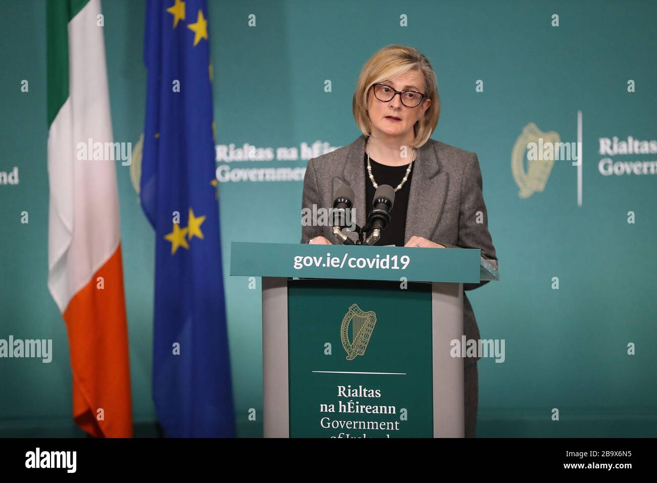 Elizabeth canavan hi-res stock photography and images - Alamy