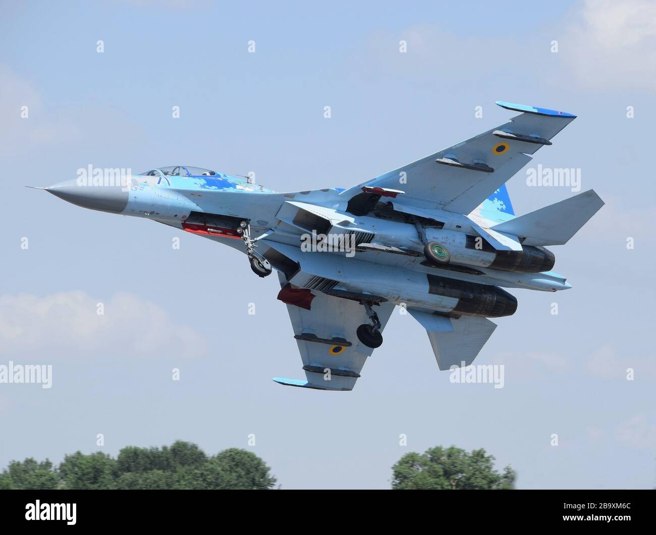 Sukhoi su 27ub flanker hi-res stock photography and images - Alamy