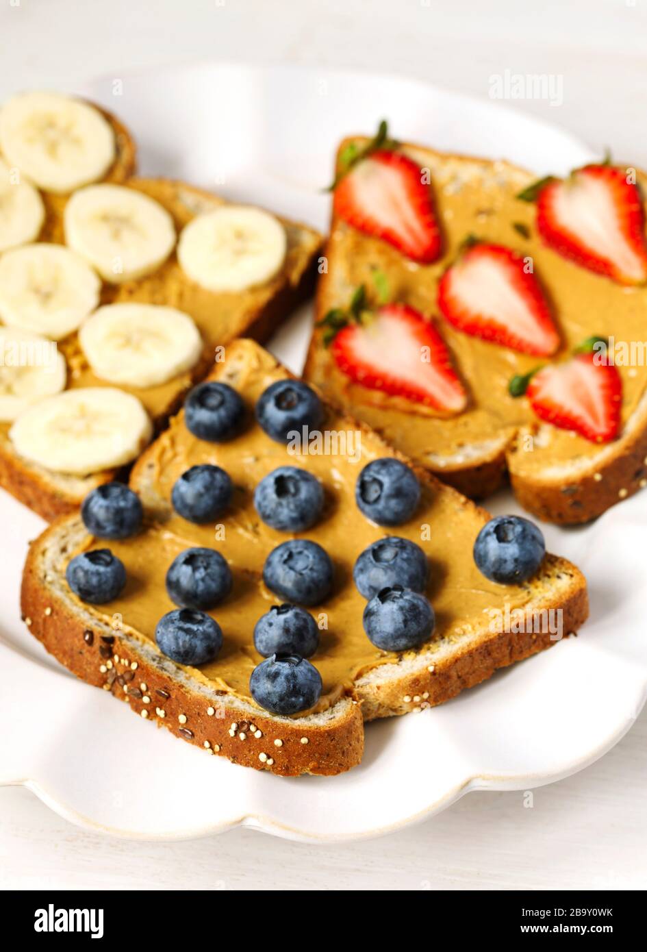 Toast shapes hi-res stock photography and images - Alamy