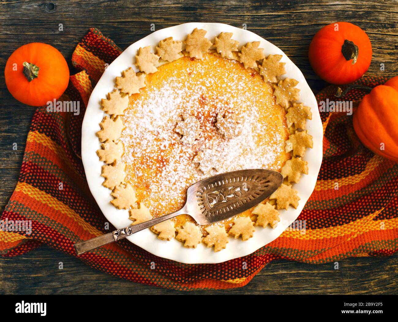 Pumpkin pie, top view Stock Photo - Alamy