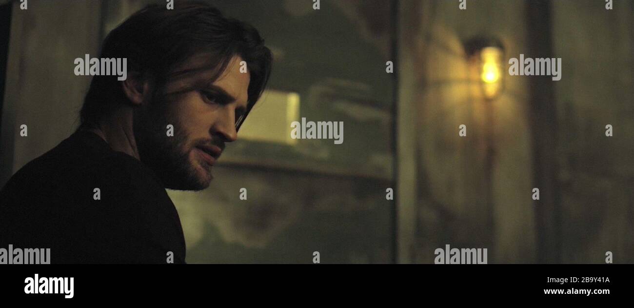 TRANSFERENCE, (aka TRANSFERENCE: ESCAPE THE DARK), Jeremy Ninaber, 2020. © Epic Pictures ...