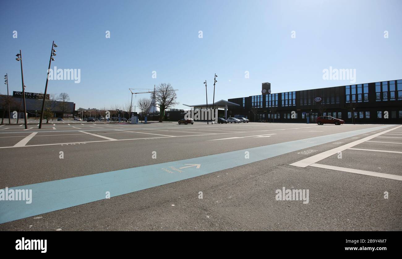 Shopping center ruhrpark hi-res stock photography and images - Alamy