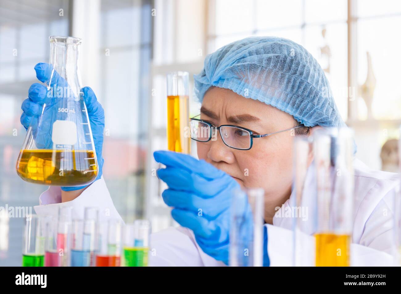 Scientific cure hi-res stock photography and images - Alamy