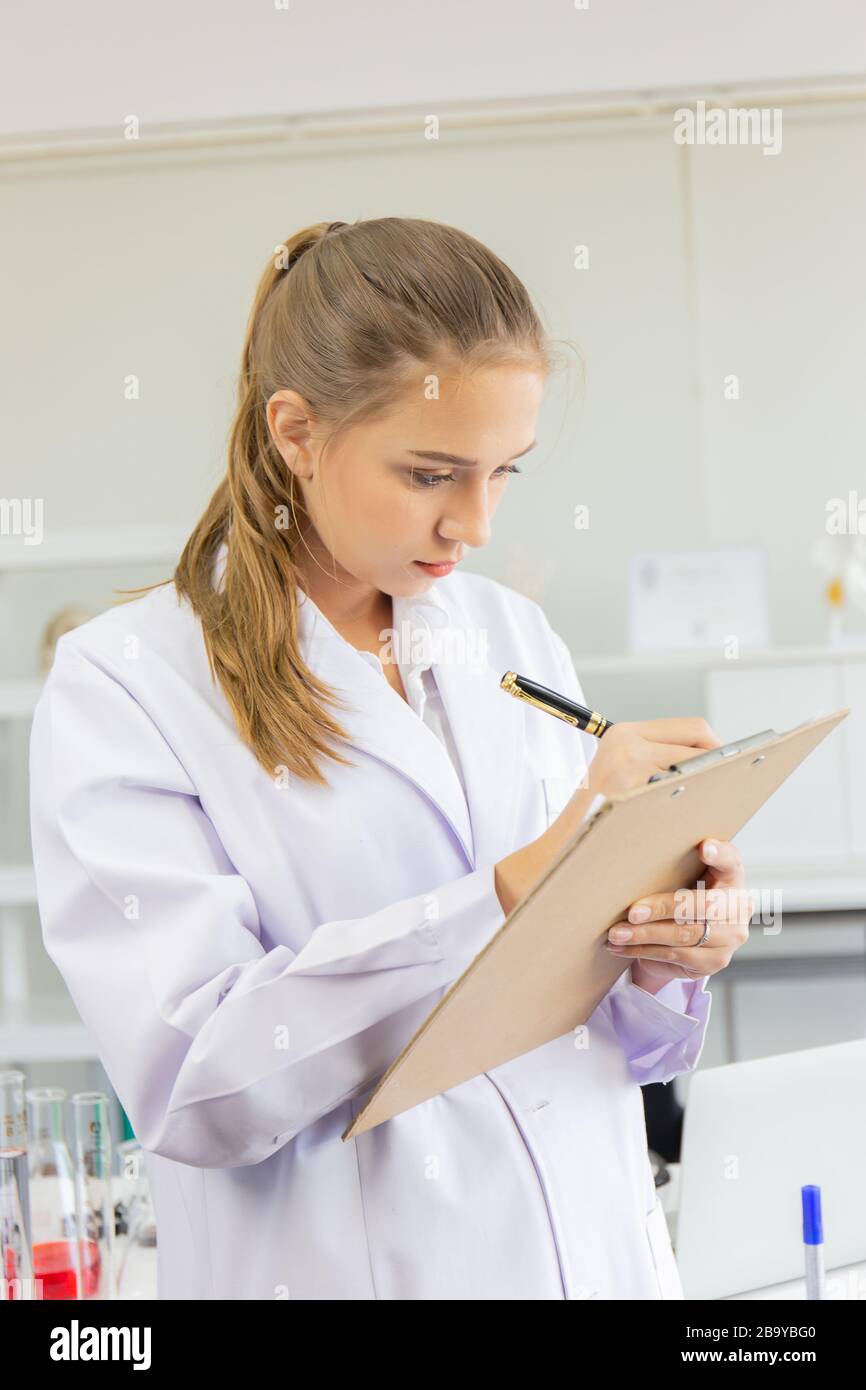 Using laboratory equipment hi-res stock photography and images - Alamy