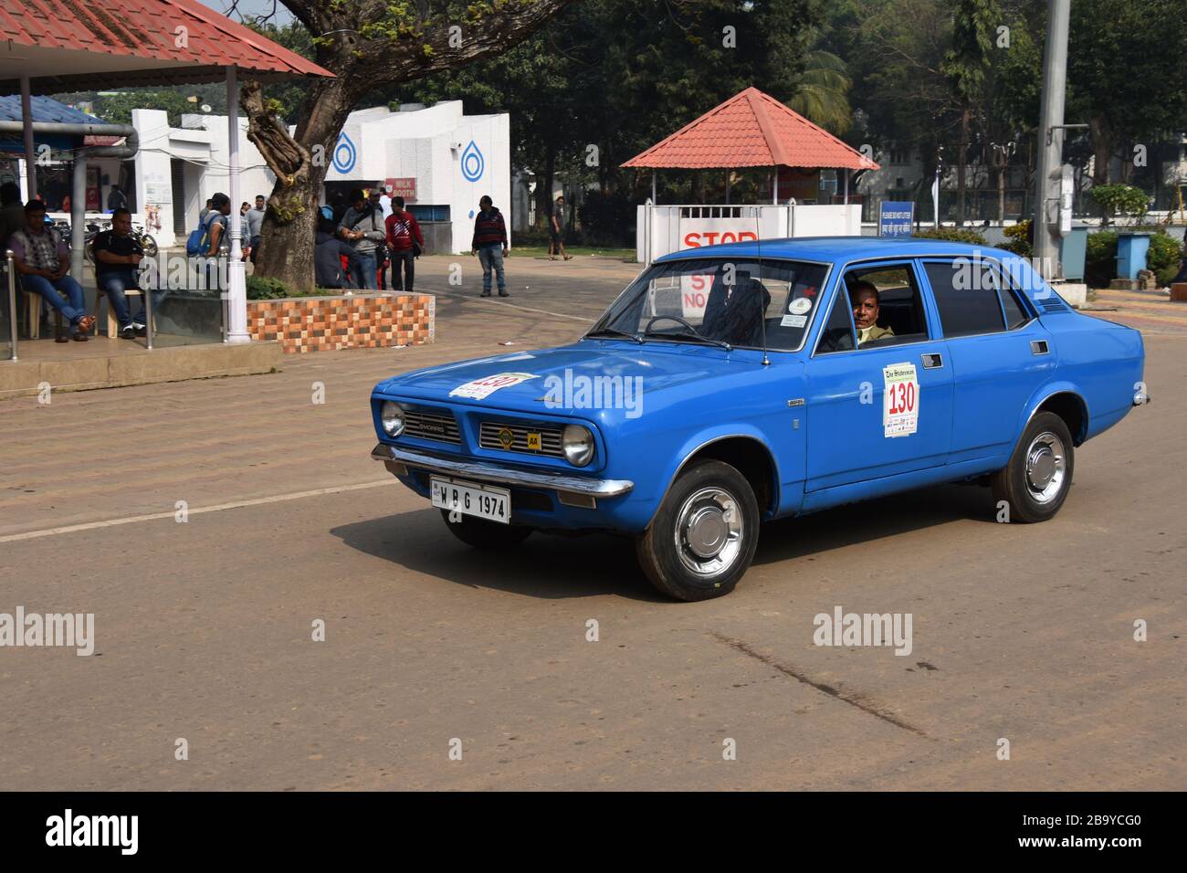 Motor cars car morris marina hi-res stock photography and images - Alamy