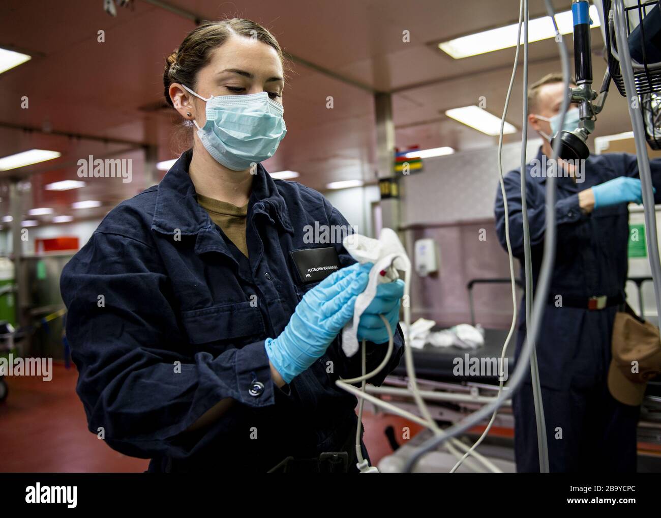 Hospitalman hi-res stock photography and images - Alamy