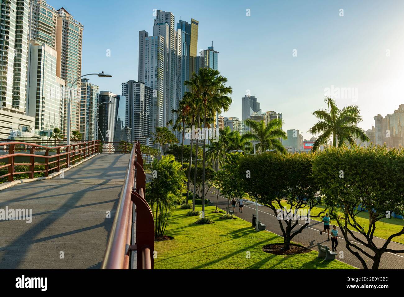 Panama City ocean promenade, Cinta Costera Balboa avenue / sidewalk ...