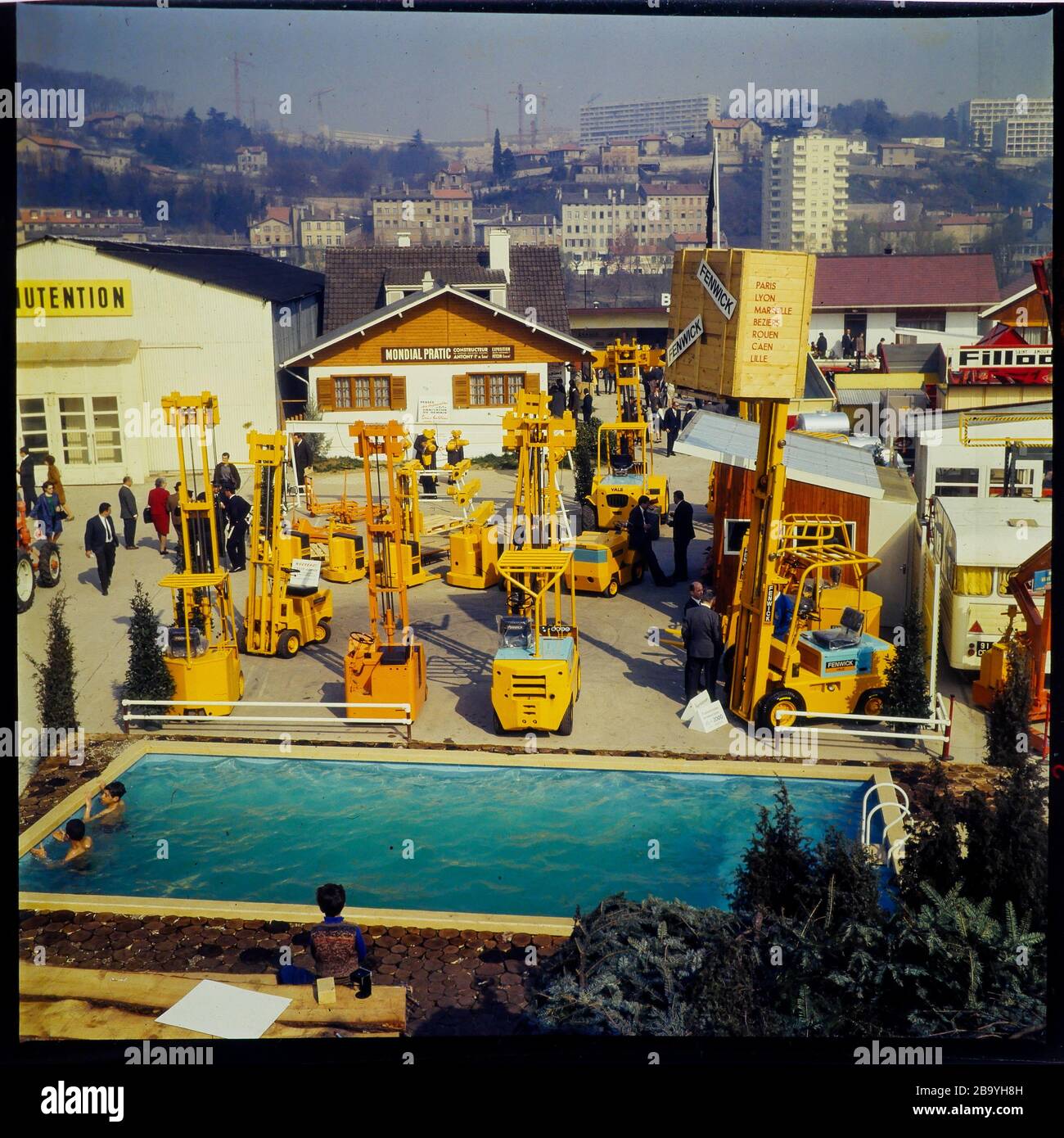 1971 lyon hi-res stock photography and images - Alamy