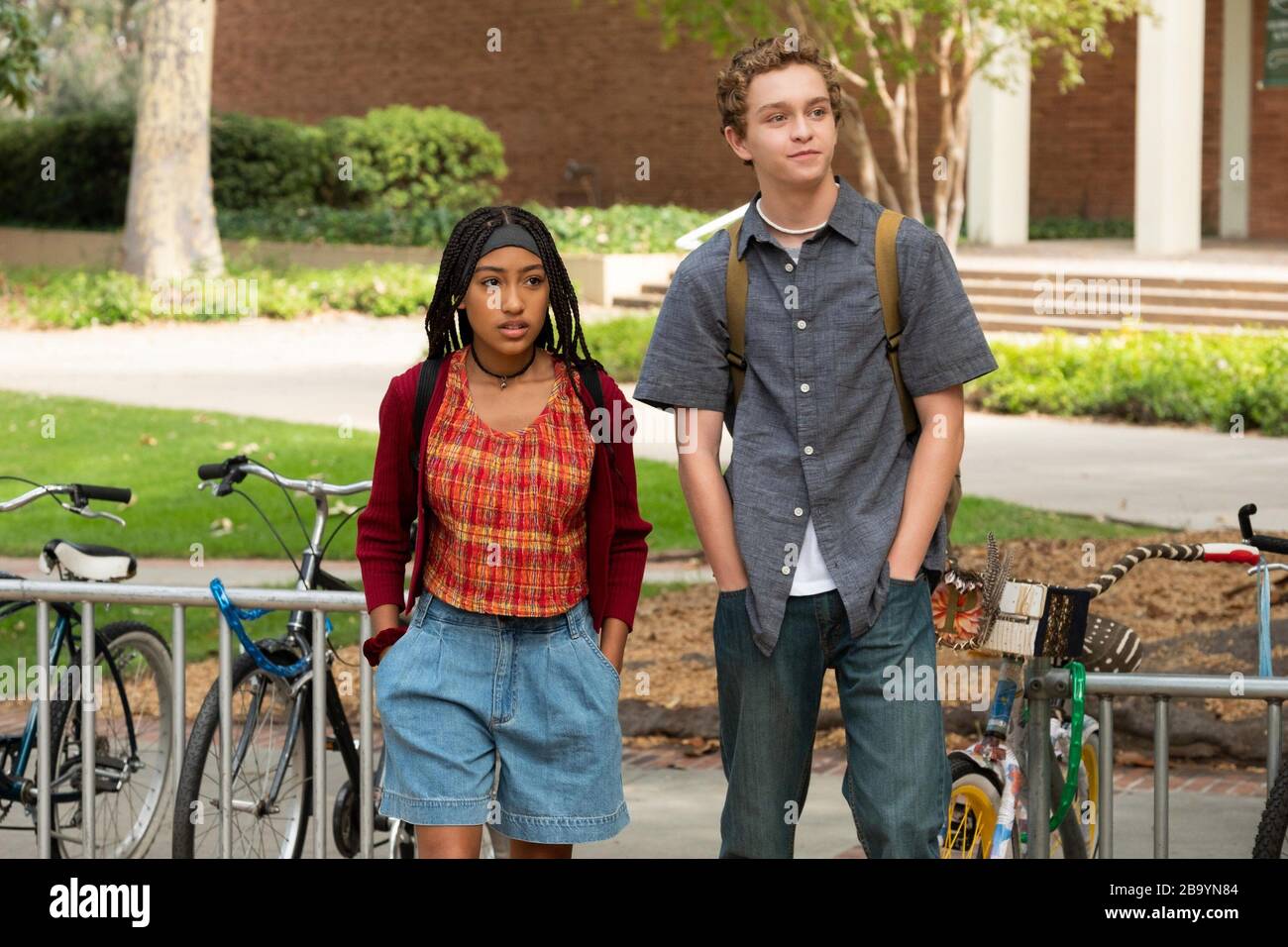 LITTLE FIRES EVERYWHERE, from left: Lexi Underwood, Gavin Lewis, Seeds ...