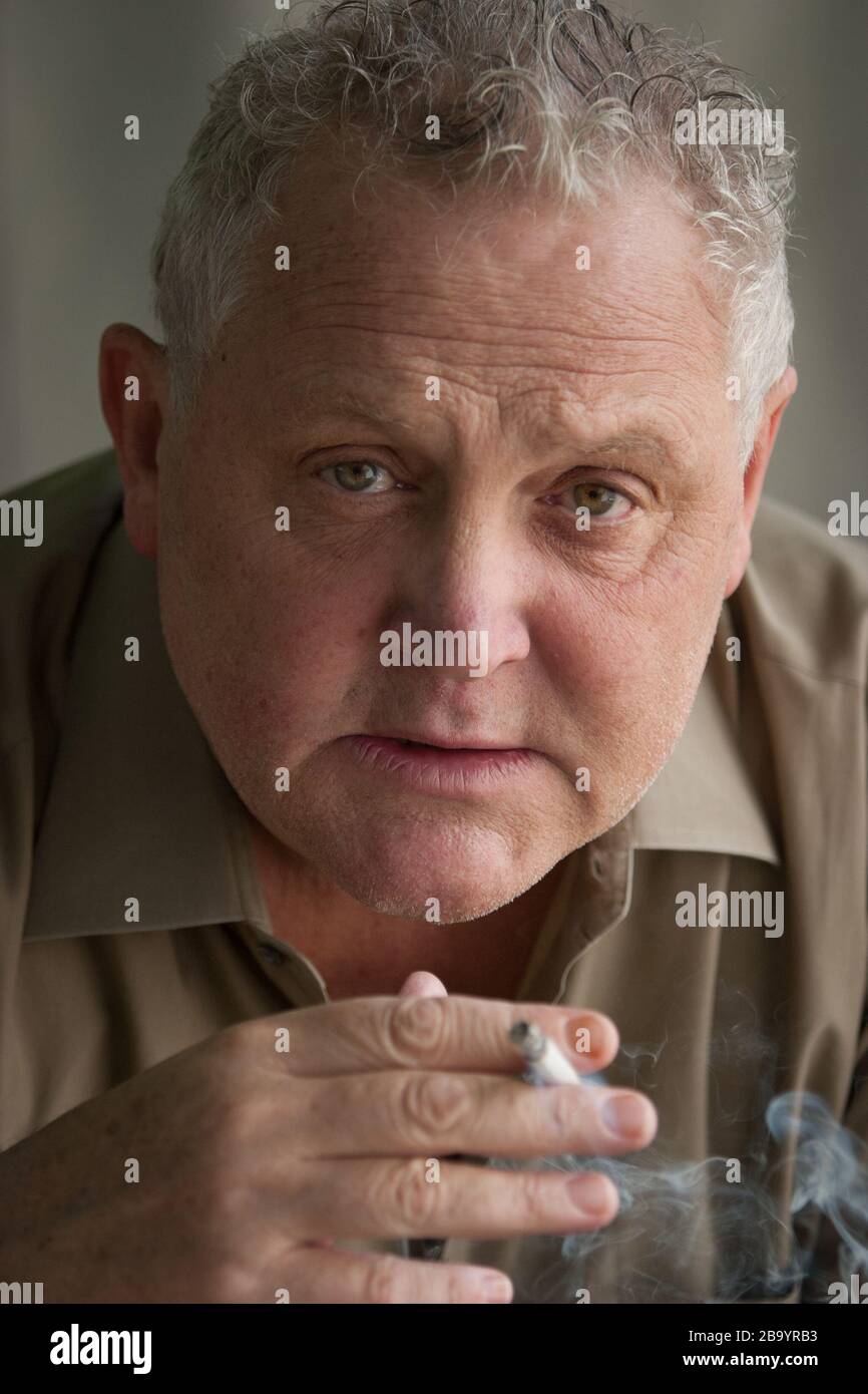 Michael dibdin author hi-res stock photography and images - Alamy